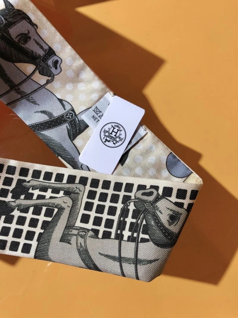 Accurate model Hermes Silk