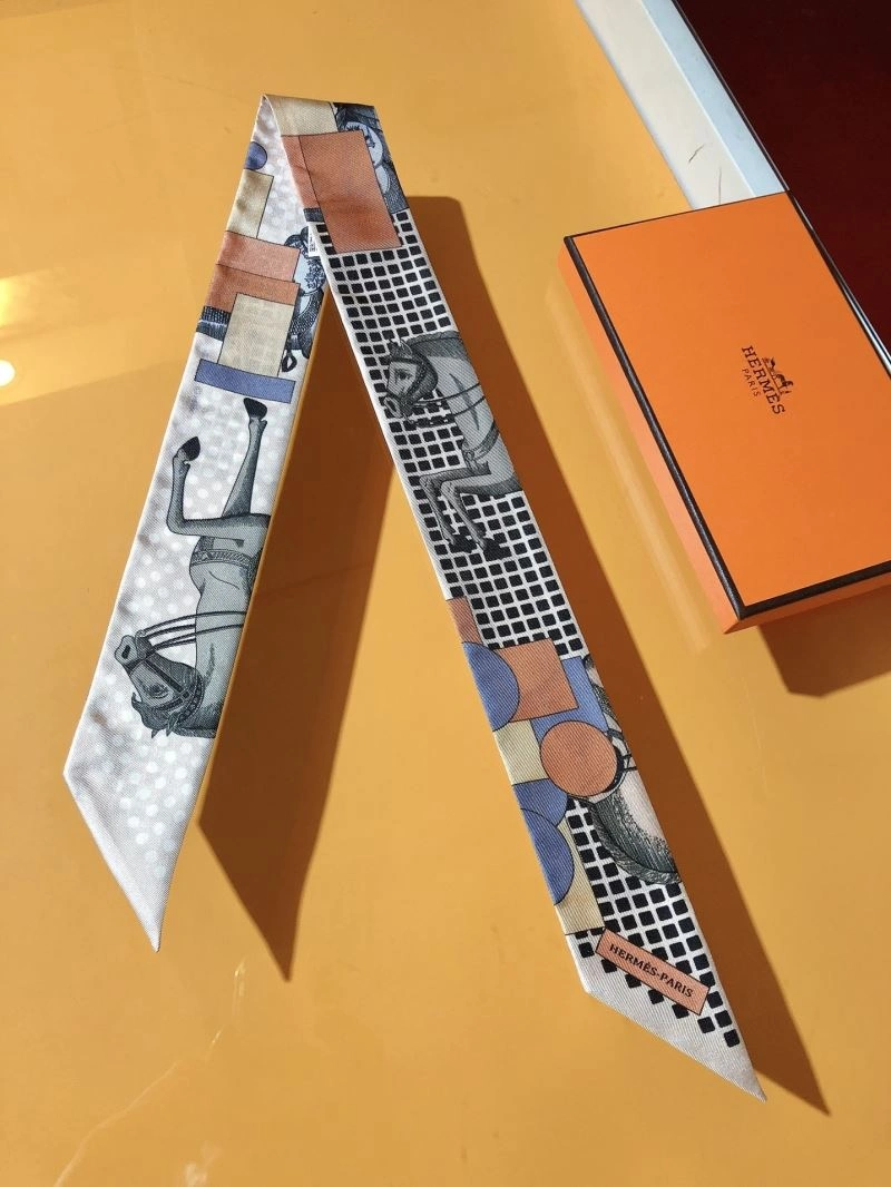Accurate model Hermes Silk