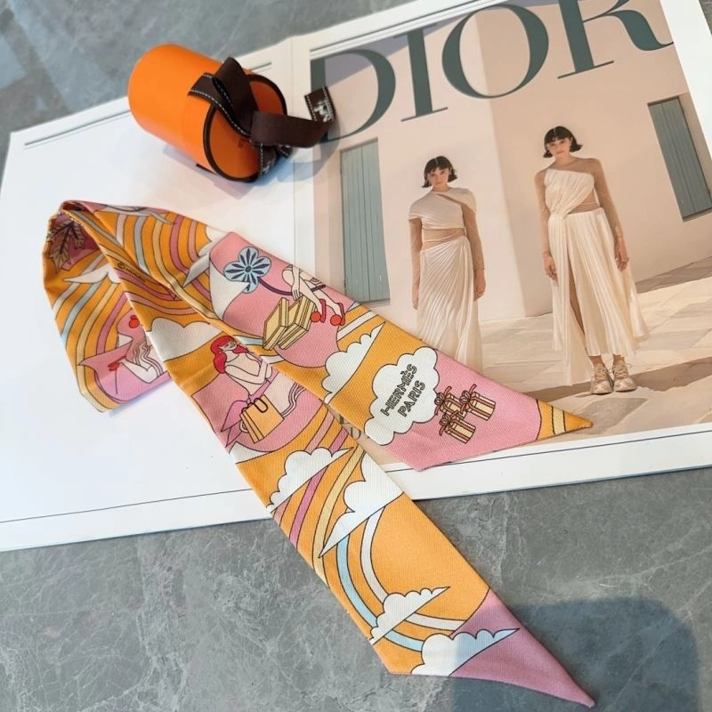 Indistinguishable Hermes Silk