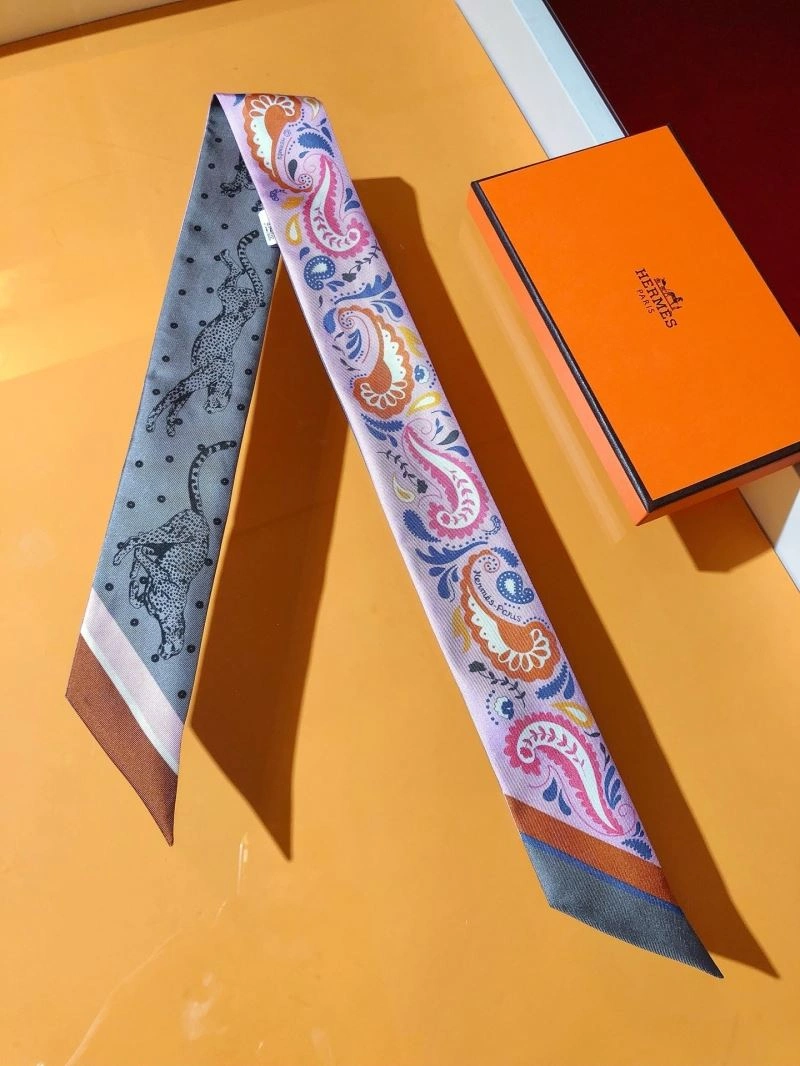 Accurate model Hermes Silk