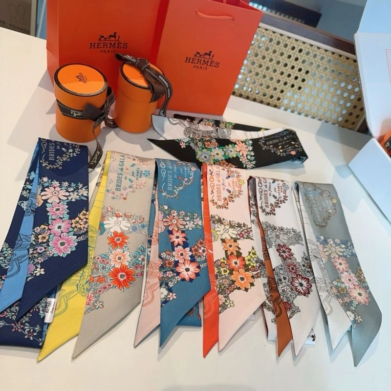 Accurate model Hermes Silk