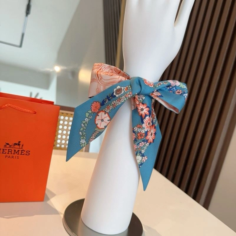 Accurate model Hermes Silk