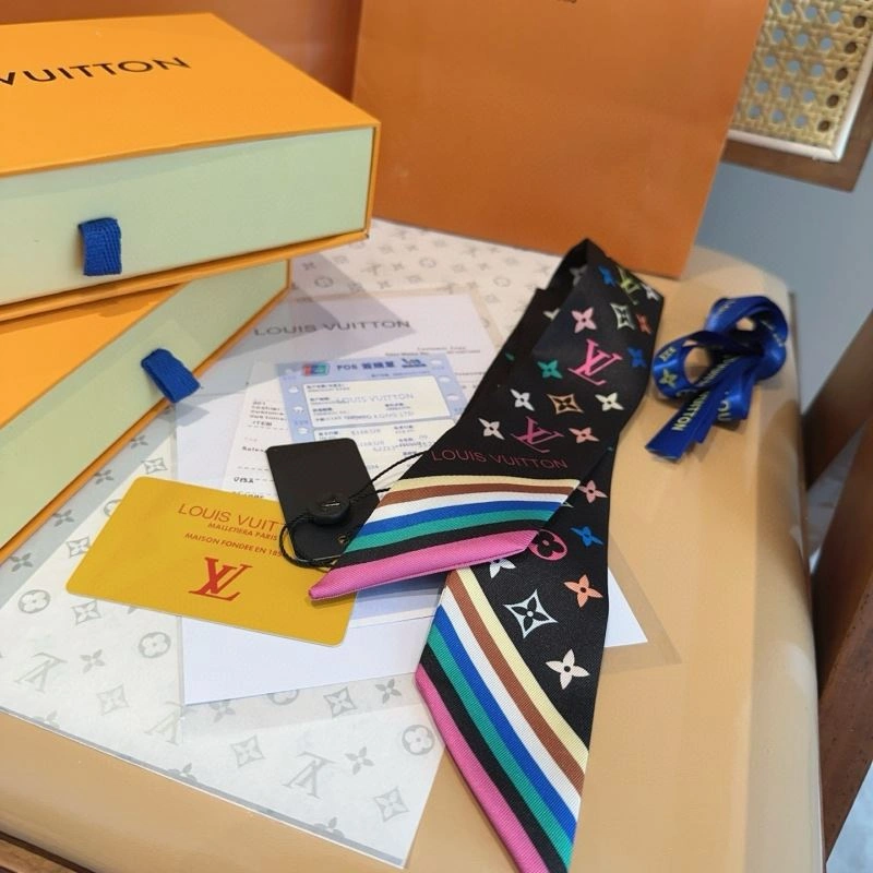 Value-priced Hermes Silk