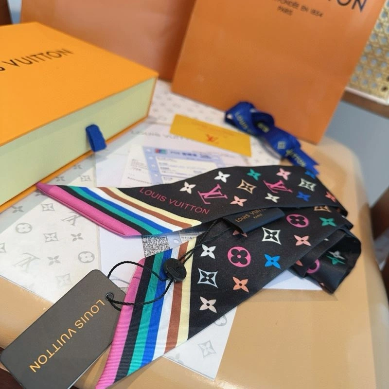 Value-priced Hermes Silk