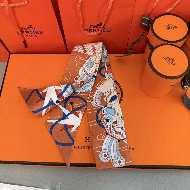 Accurate model Hermes Silk