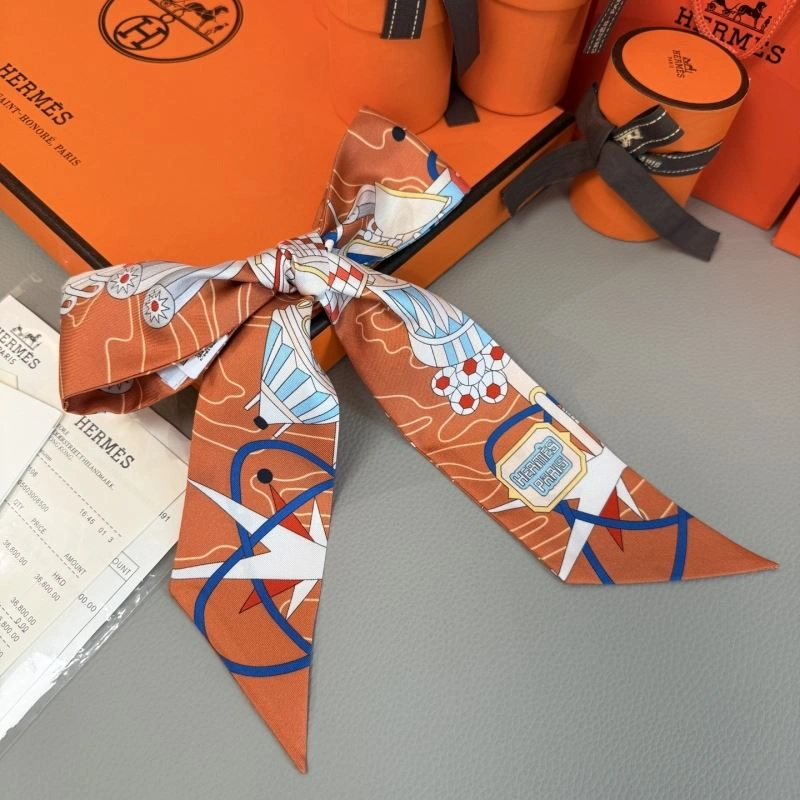 Accurate model Hermes Silk