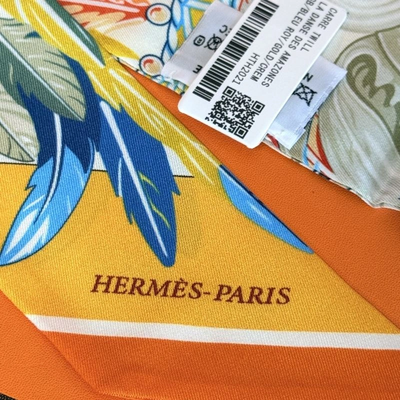 Value-priced Hermes Silk
