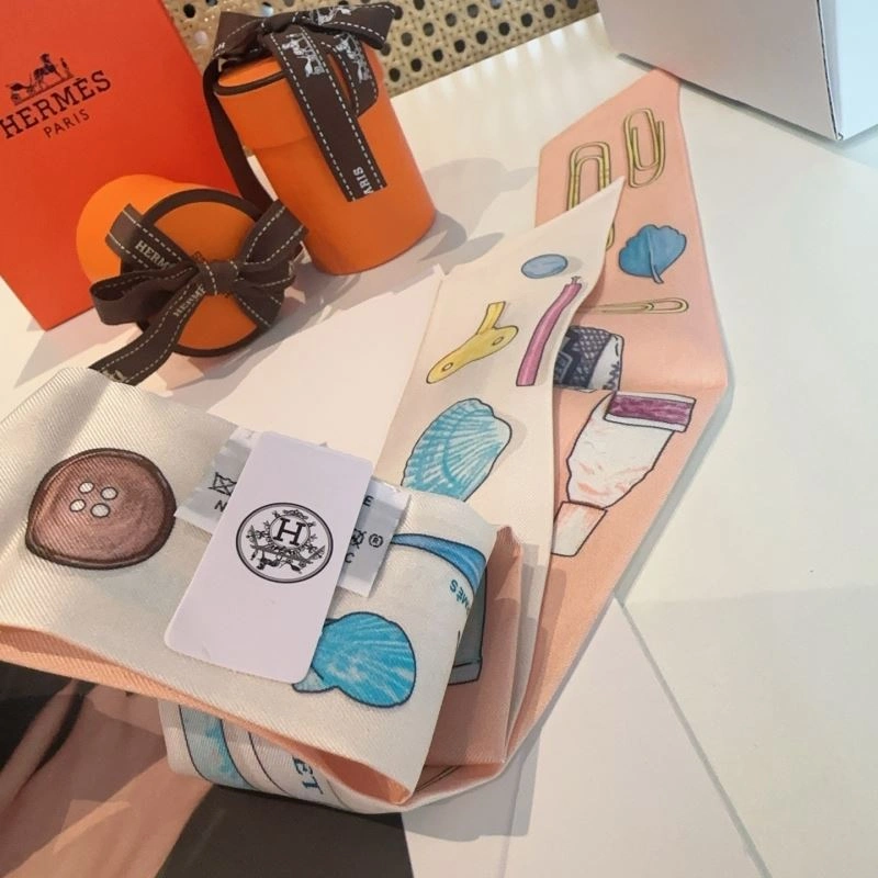 Accurate model Hermes Silk