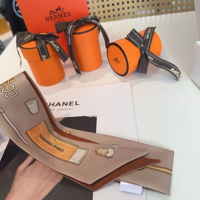 Top mirror Hermes Silk