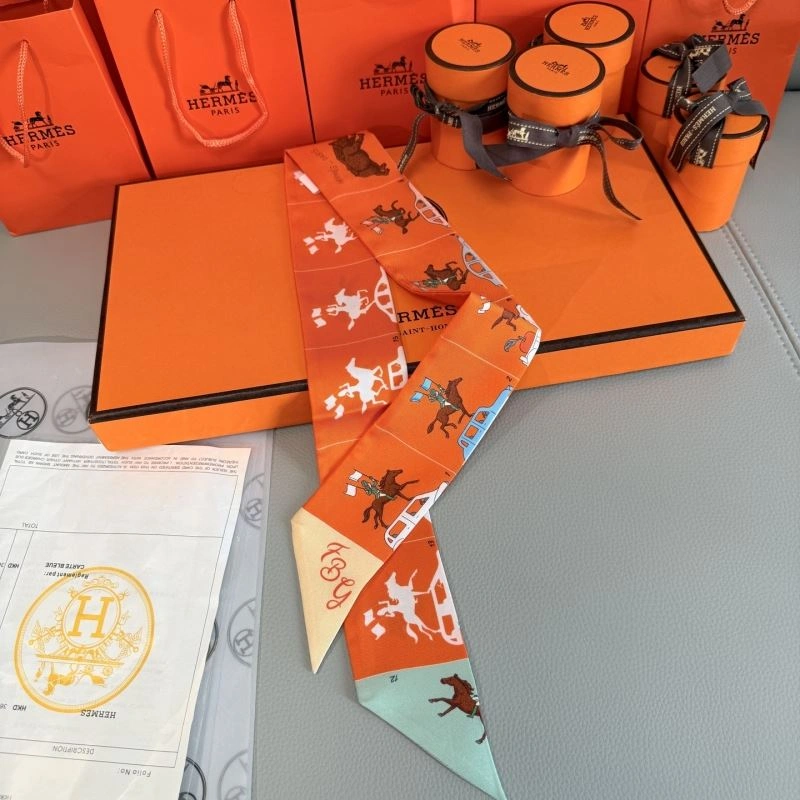 Accurate model Hermes Silk