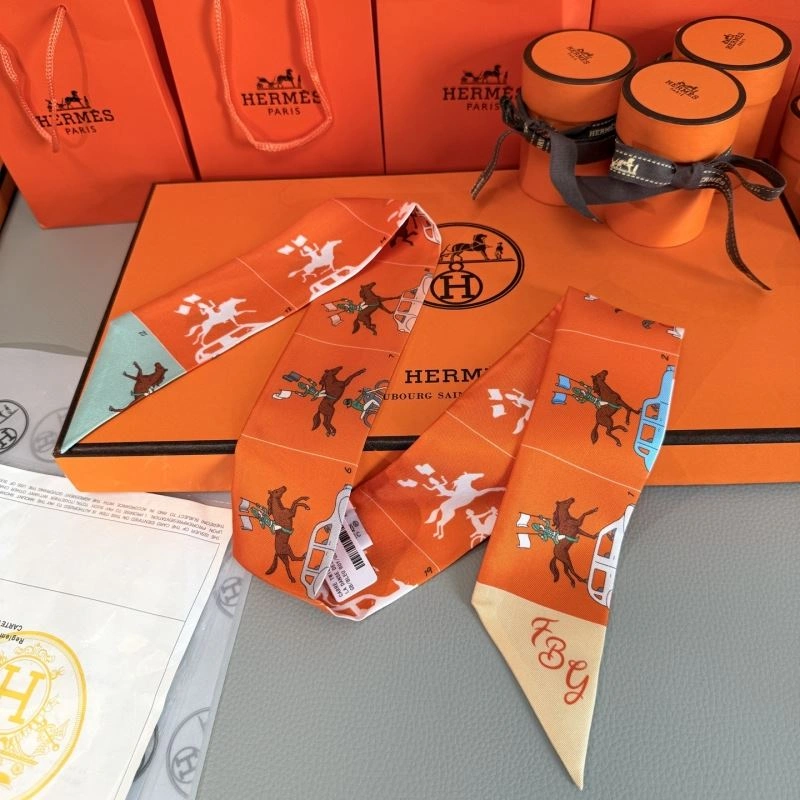 Accurate model Hermes Silk