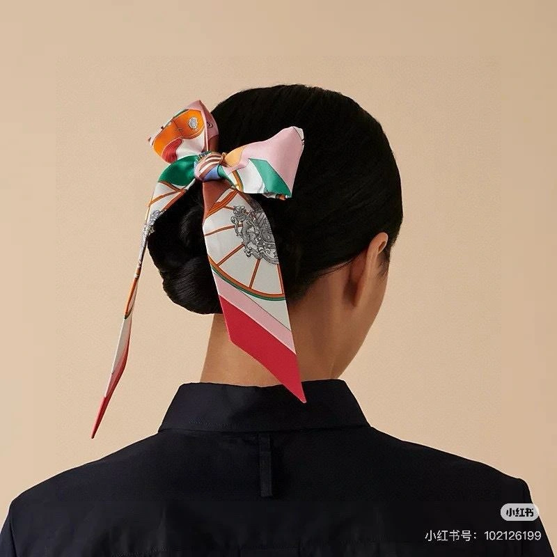 Hermes Silk