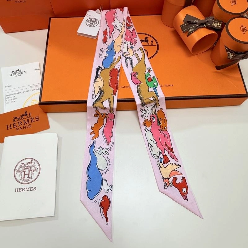 Indistinguishable Hermes Silk