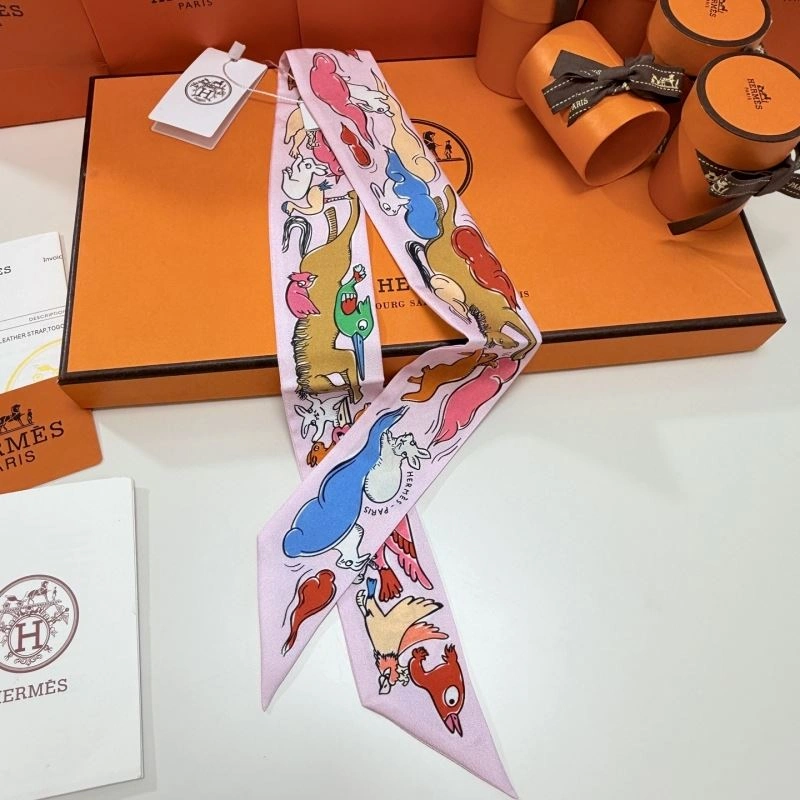 Indistinguishable Hermes Silk