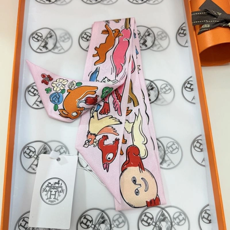 Indistinguishable Hermes Silk