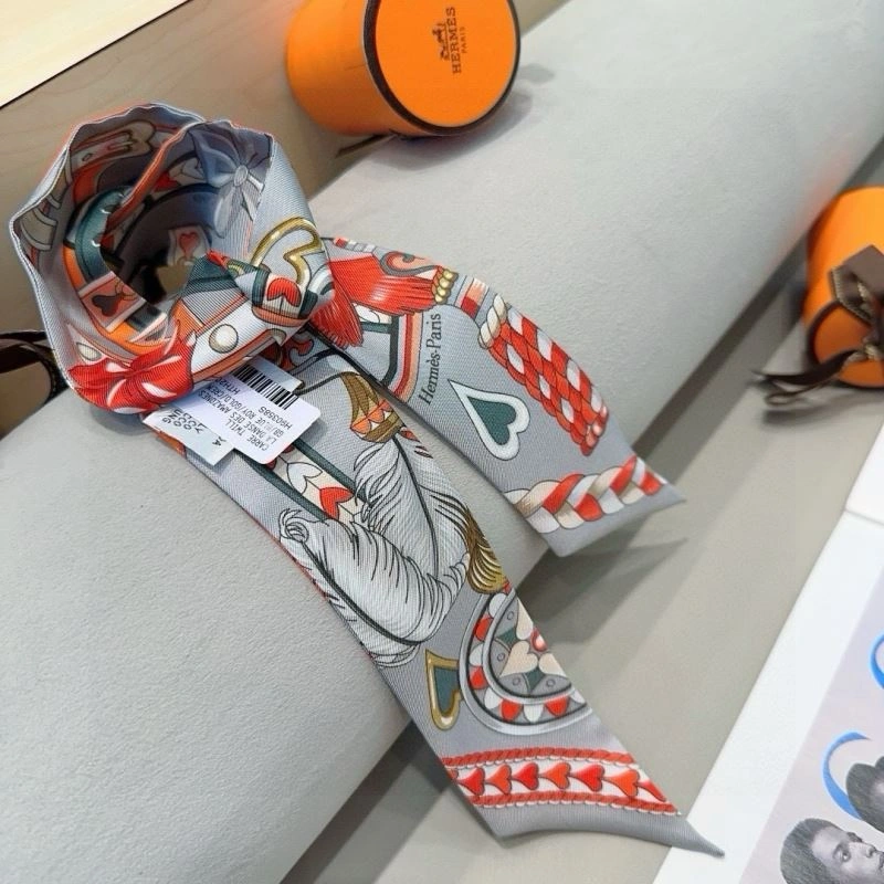 Value-priced Hermes Silk
