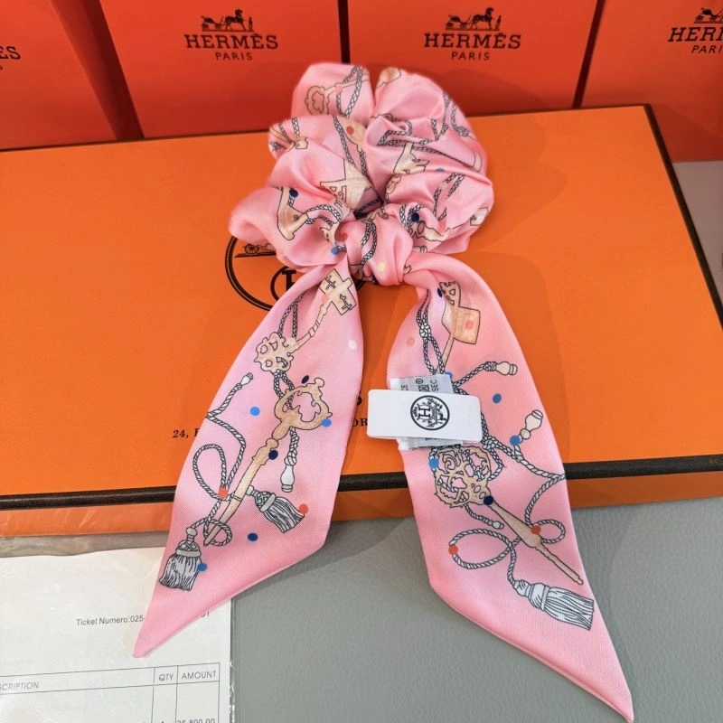 Top match Hermes Silk