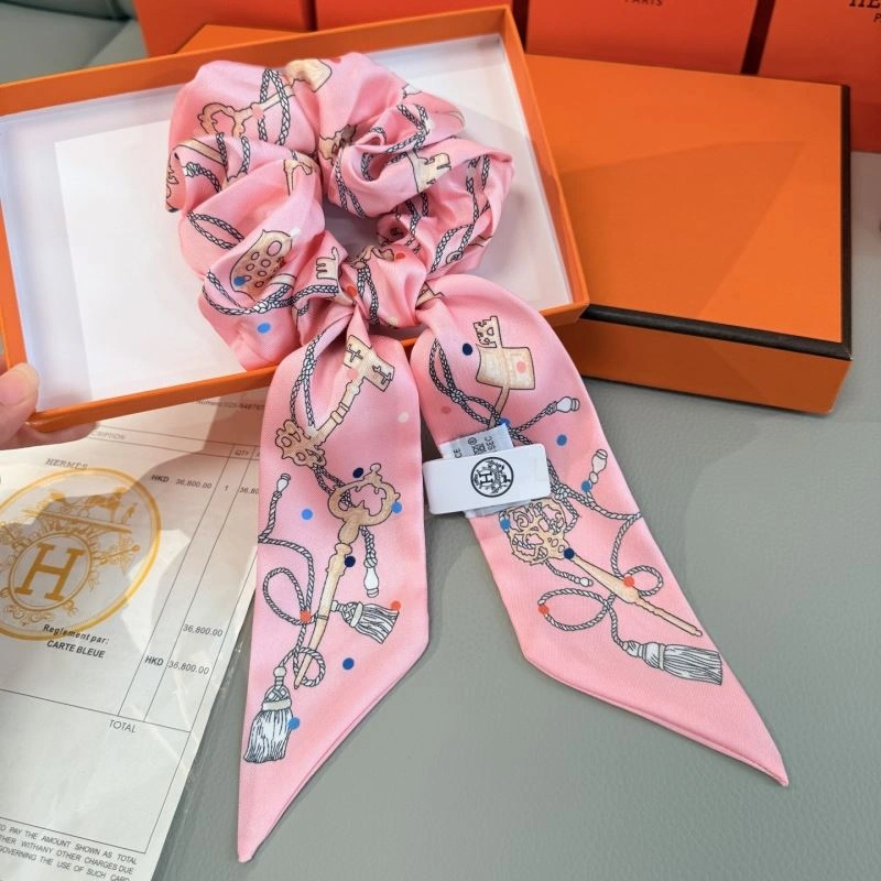 Top match Hermes Silk
