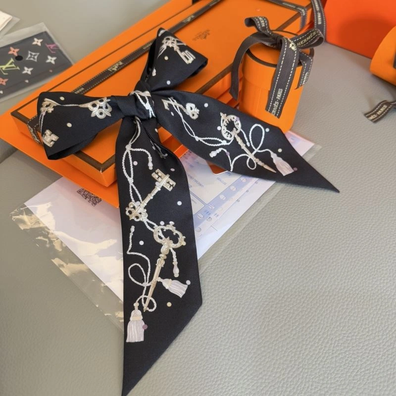 Bargain Hermes Silk