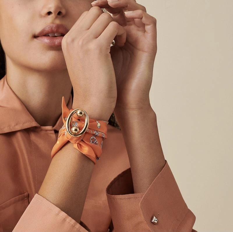 Low-cost Hermes Silk