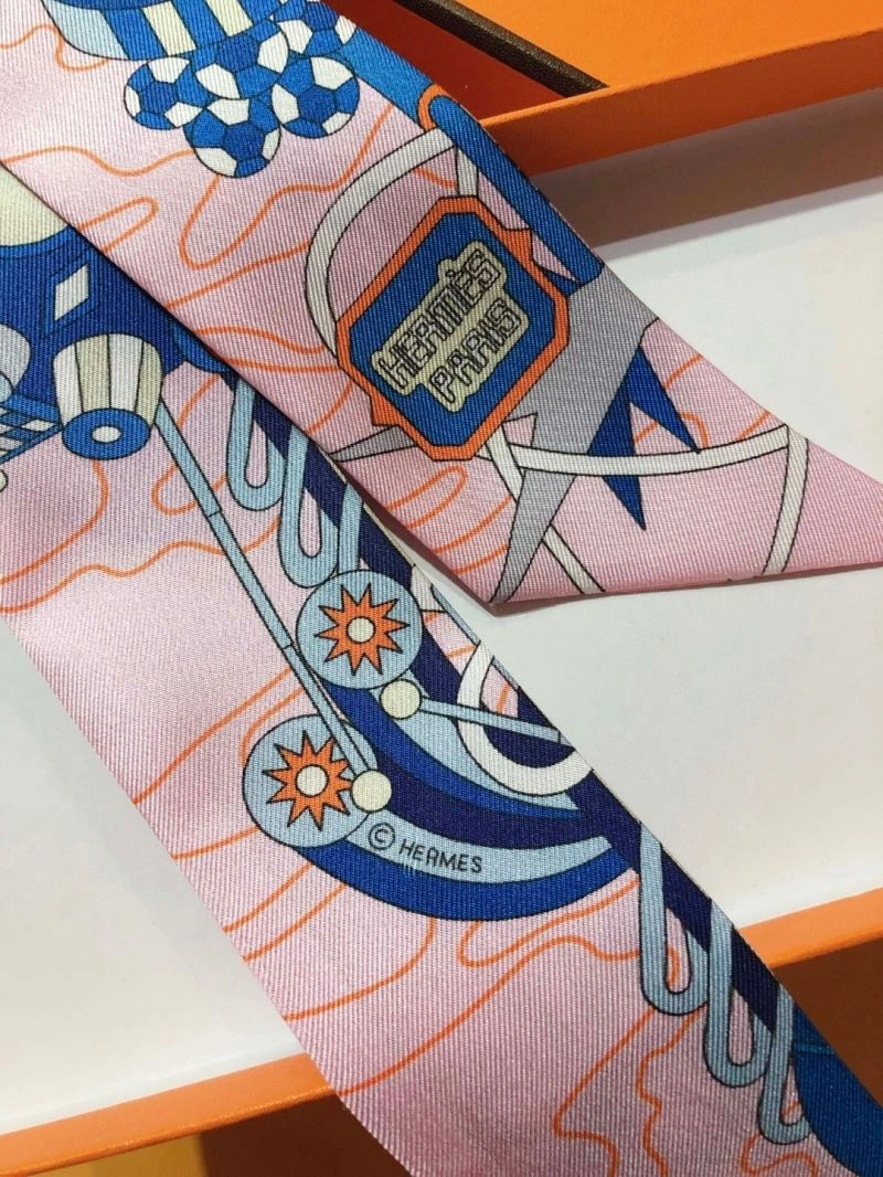 Precise copy Hermes Silk