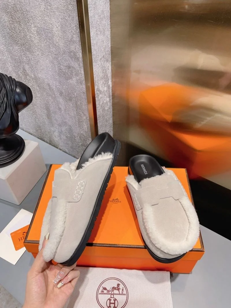 Value-priced Hermes Slippers