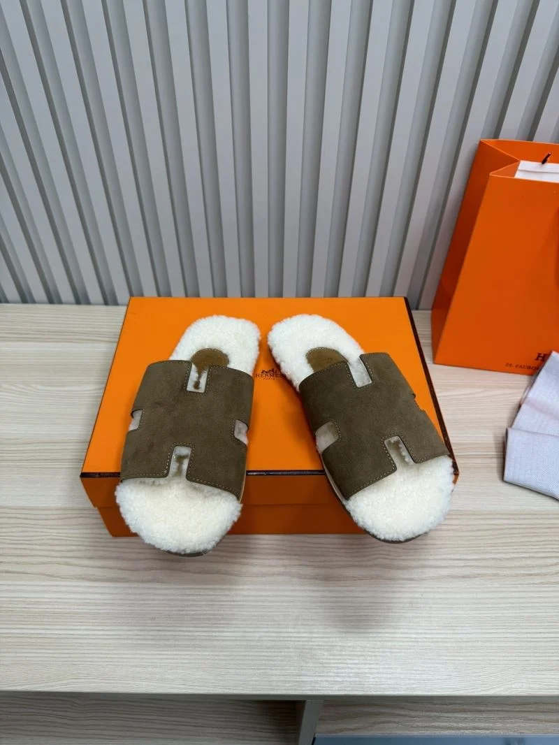 Hermes Slippers