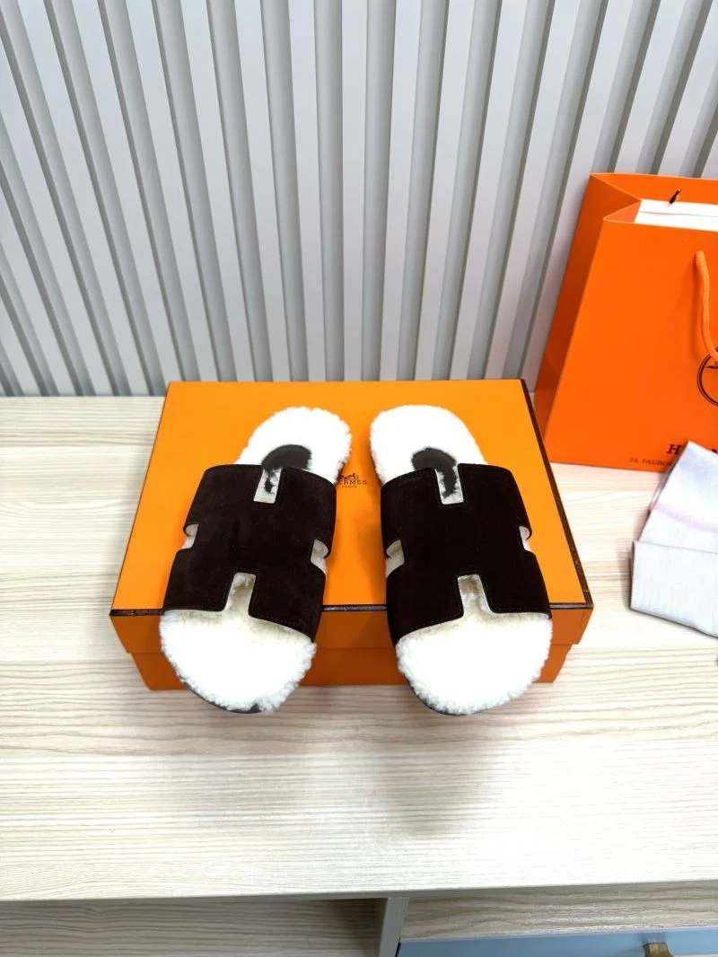 Hermes Slippers