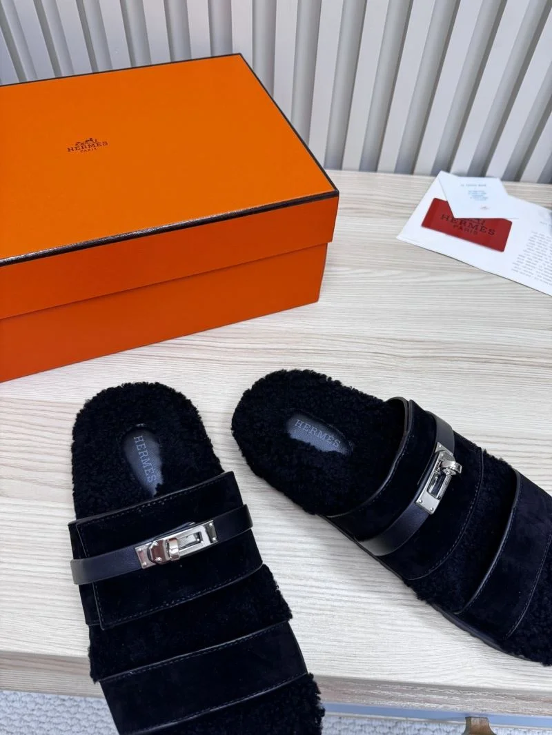 Bargain Hermes Slippers