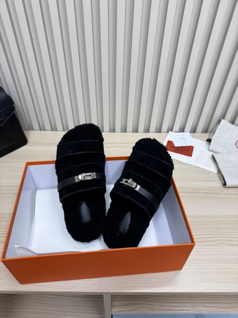 Bargain Hermes Slippers