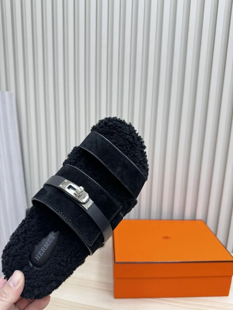 Bargain Hermes Slippers