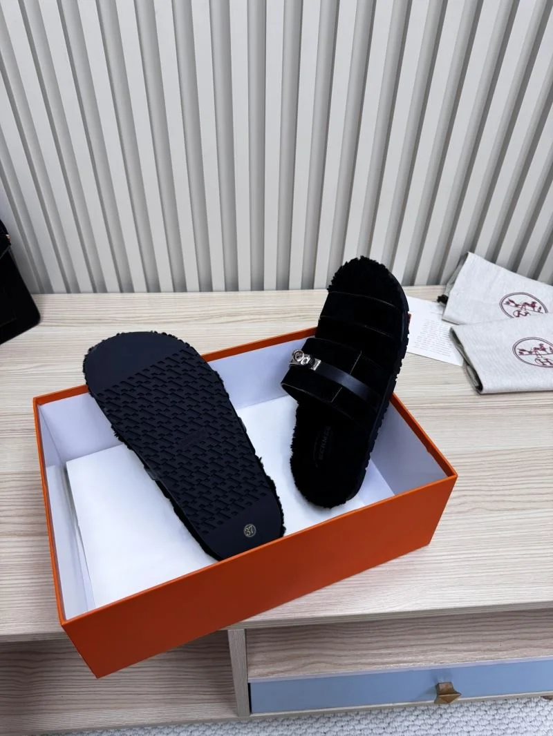 Bargain Hermes Slippers