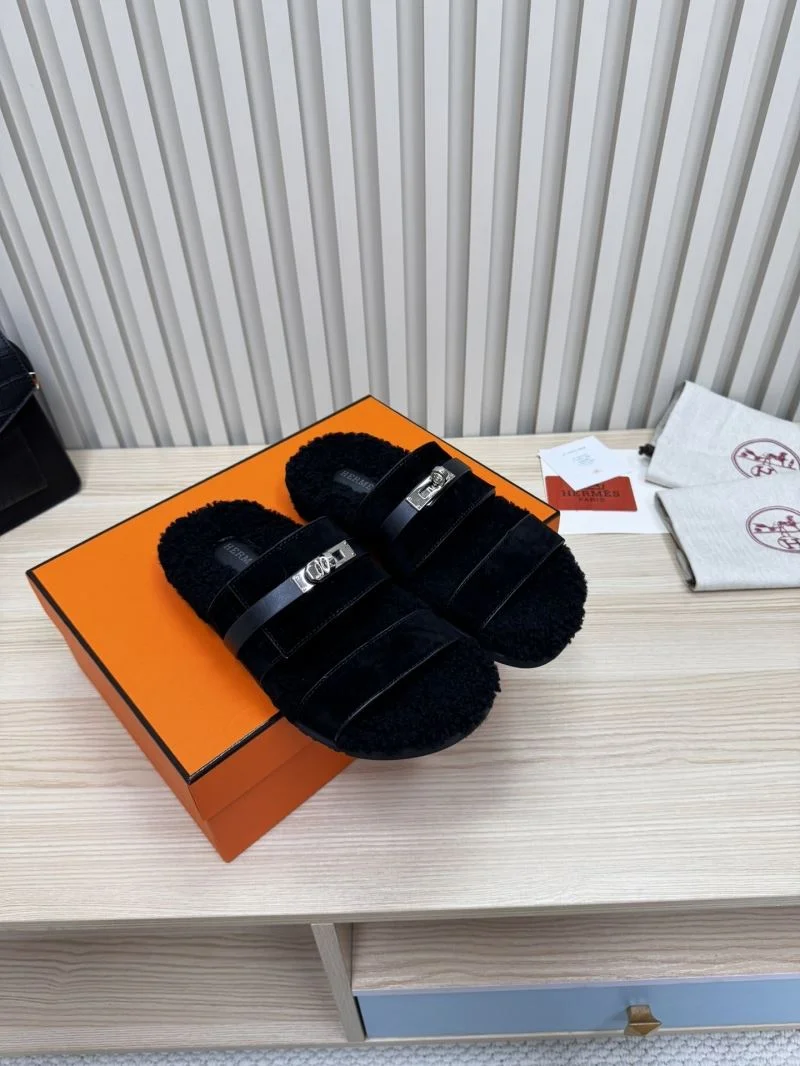 Bargain Hermes Slippers