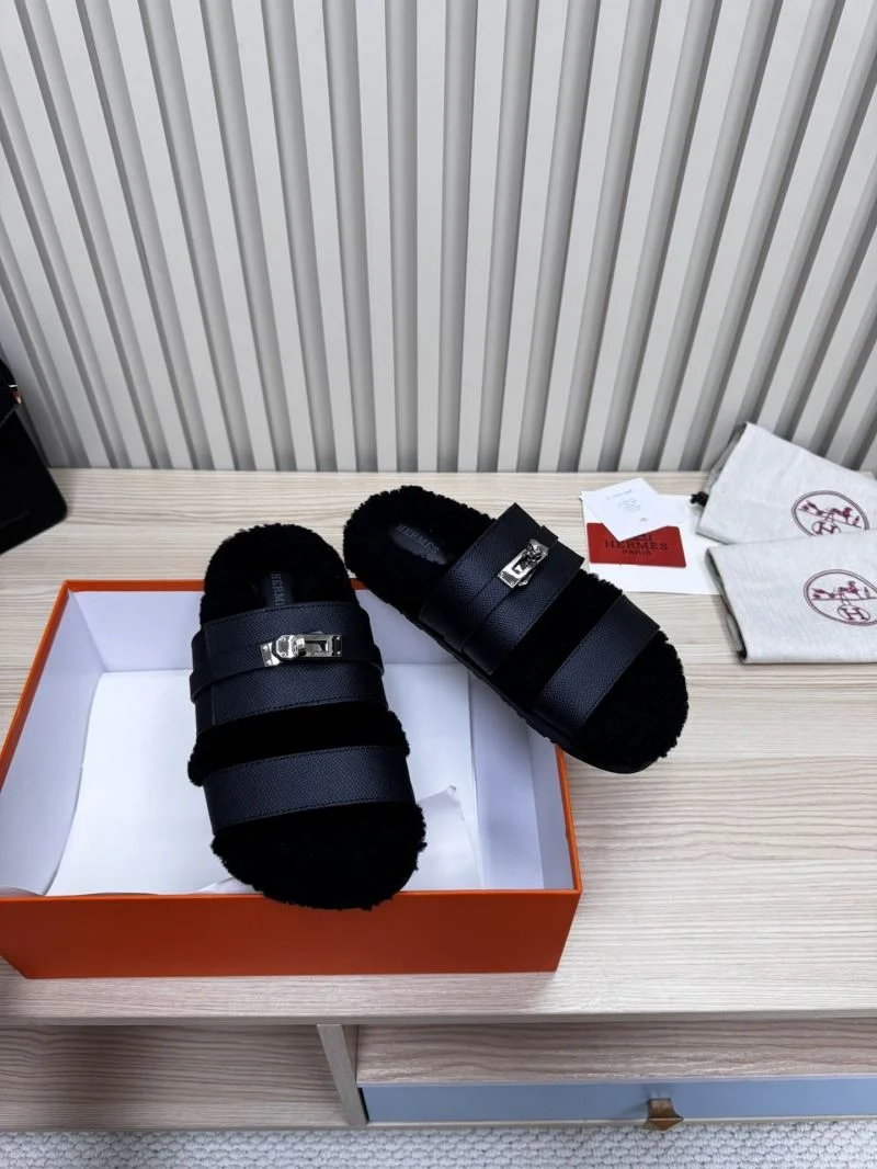 Discounted Hermes Slippers