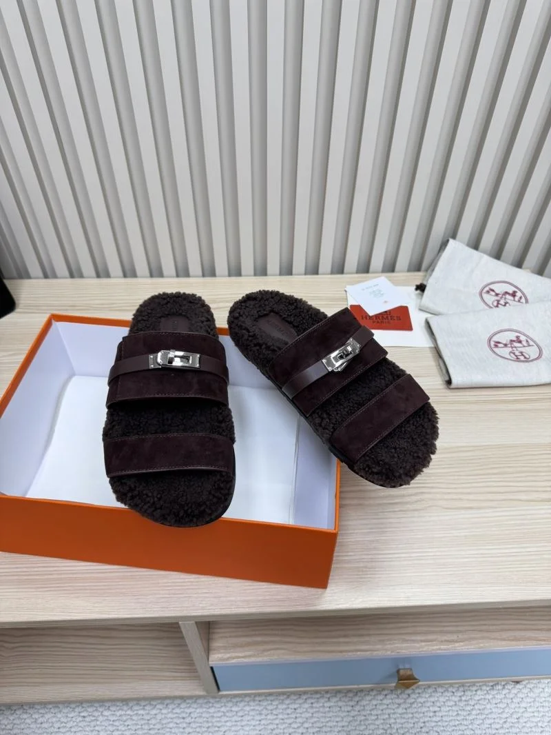 Cut-rate Hermes Slippers