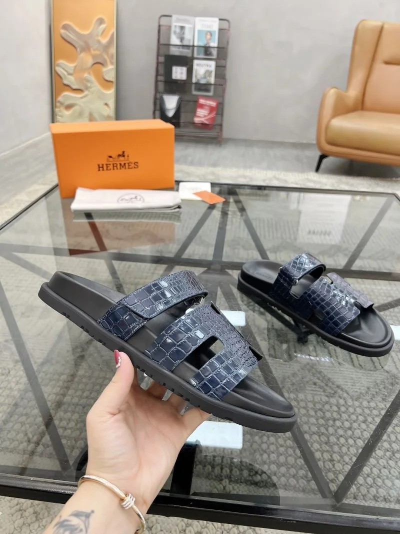 Accurate model Hermes Slippers