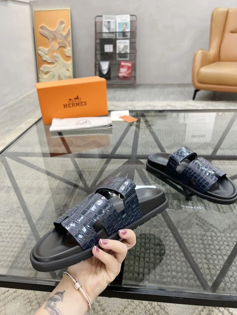 Accurate model Hermes Slippers
