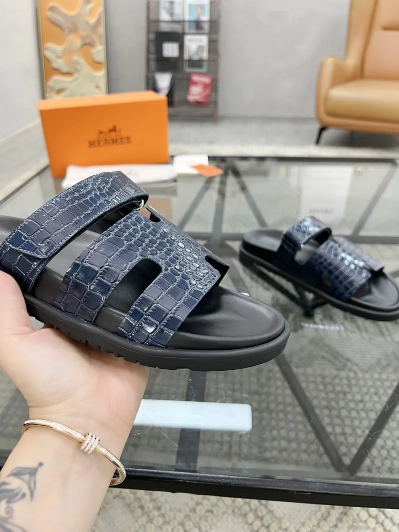 Accurate model Hermes Slippers