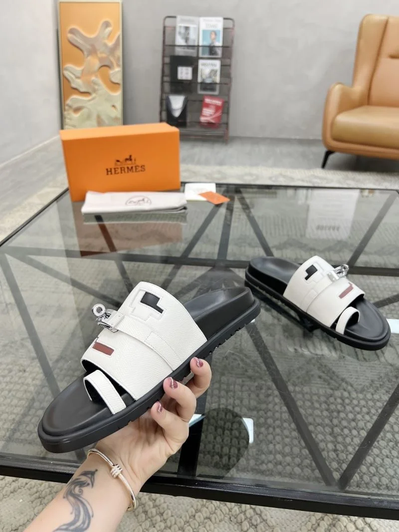 Cut-rate Hermes Slippers