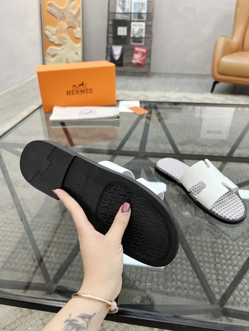 Bargain Hermes Slippers