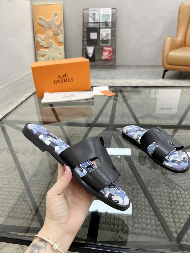 Cut-rate Hermes Slippers