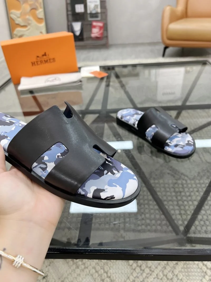 Cut-rate Hermes Slippers