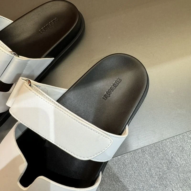 Inexpensive Hermes Slippers