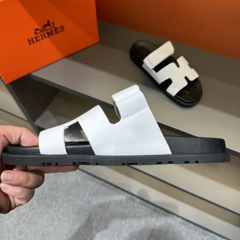 Inexpensive Hermes Slippers