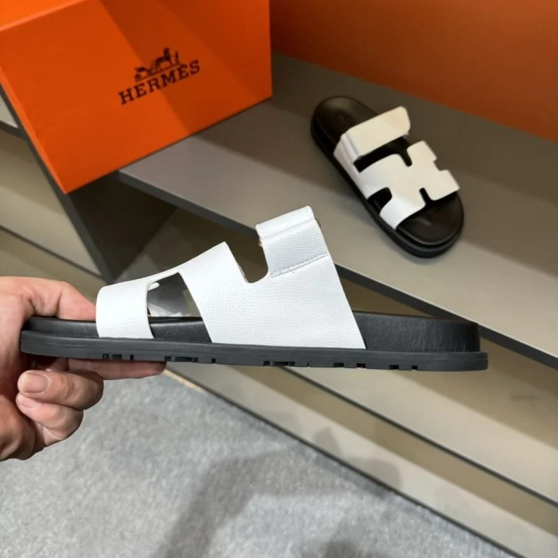 Accurate model Hermes Slippers