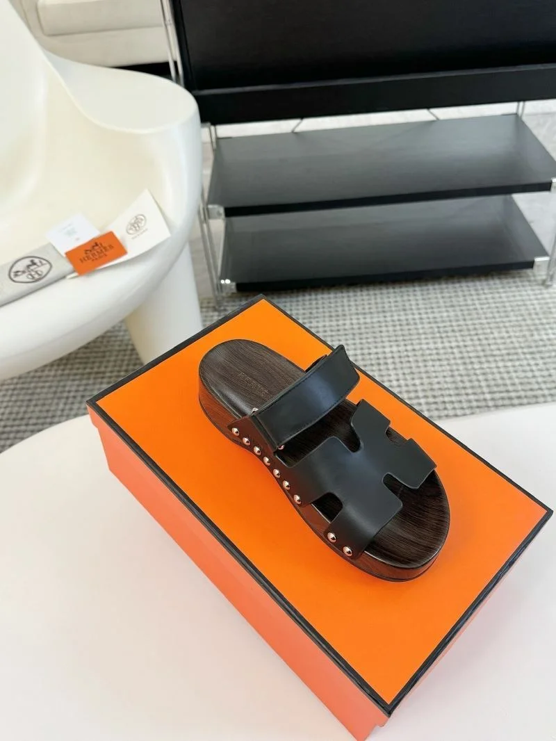 Cut-rate Hermes Slippers