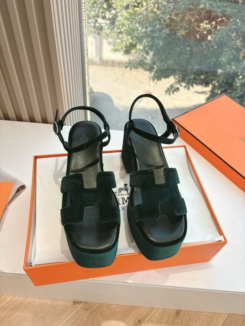 Brand-authenticated Hermes Slippers