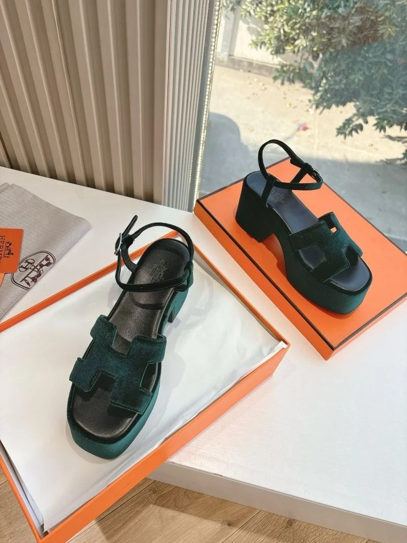 Brand-authenticated Hermes Slippers
