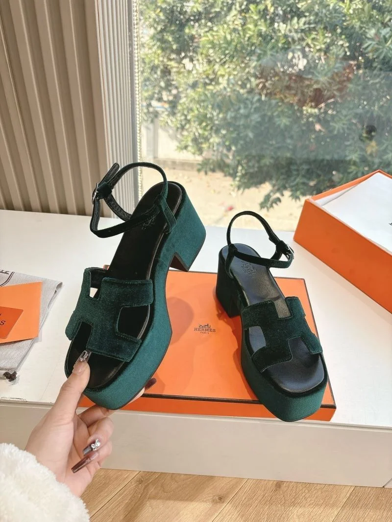 Brand-authenticated Hermes Slippers