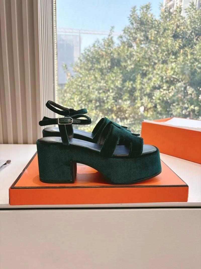 Brand-authenticated Hermes Slippers